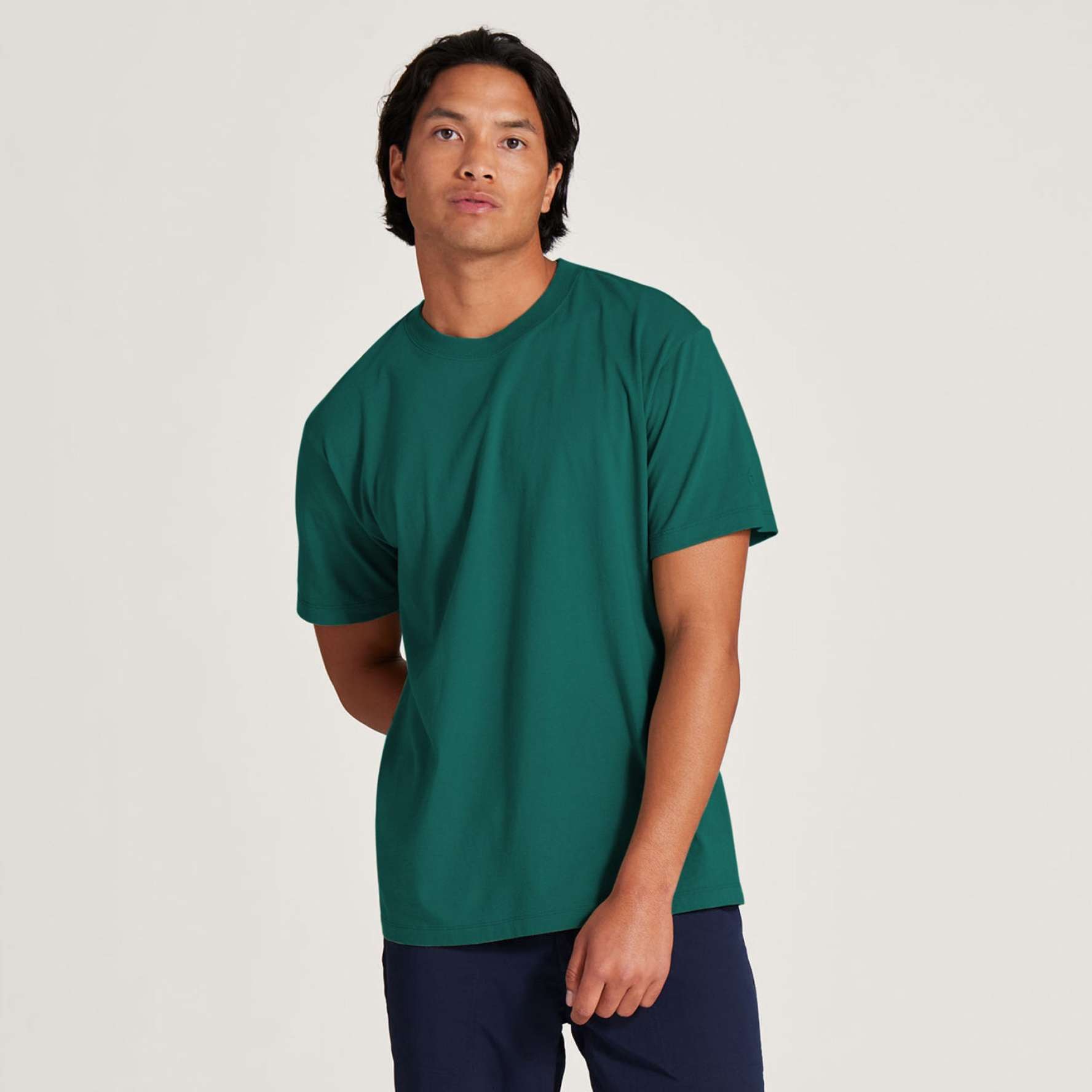 Man tee store